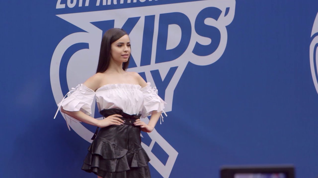 Sofia Carson performs live at AAKD - YouTube