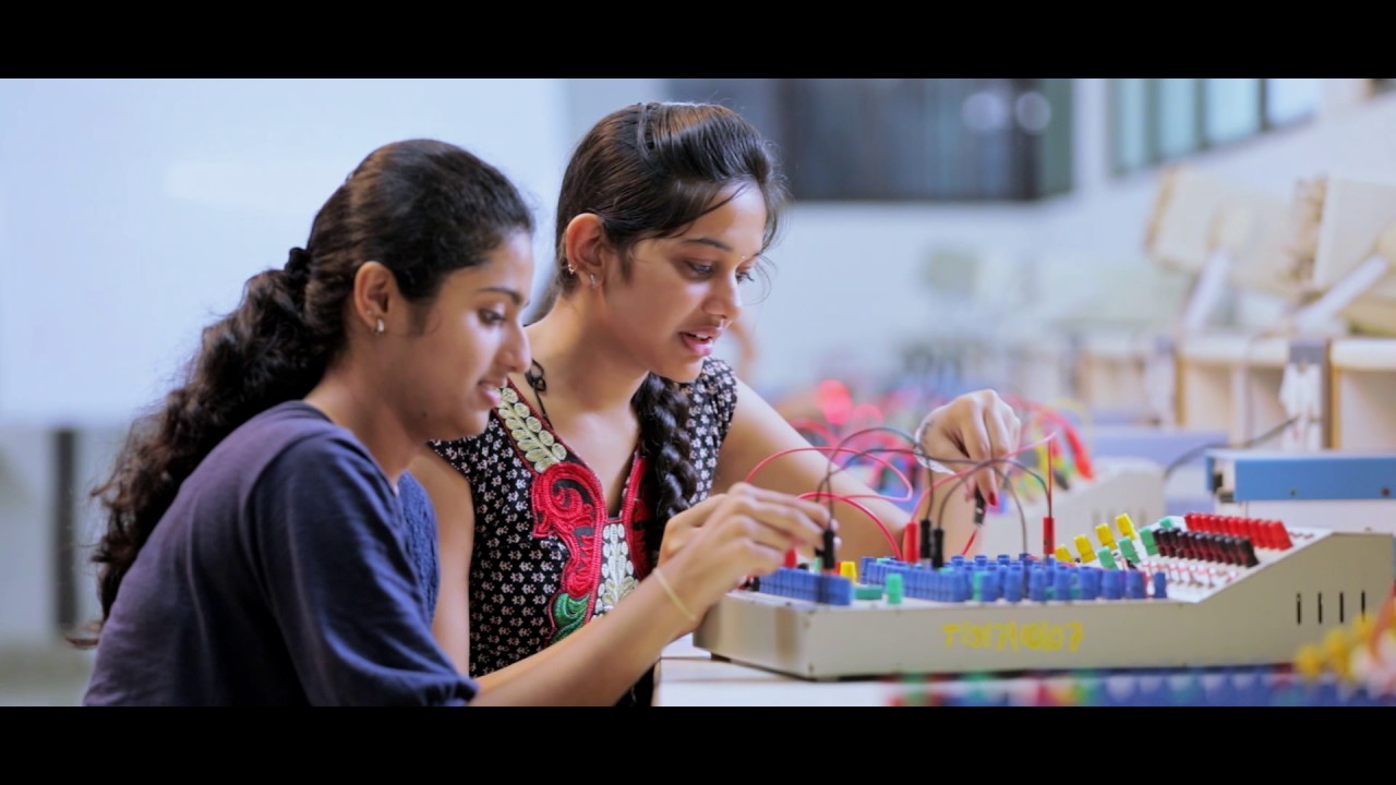 SDM College of Engineering and Technology - YouTube
