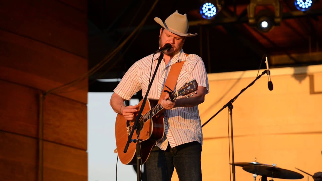 AM Country Heaven - Jason Eady - YouTube