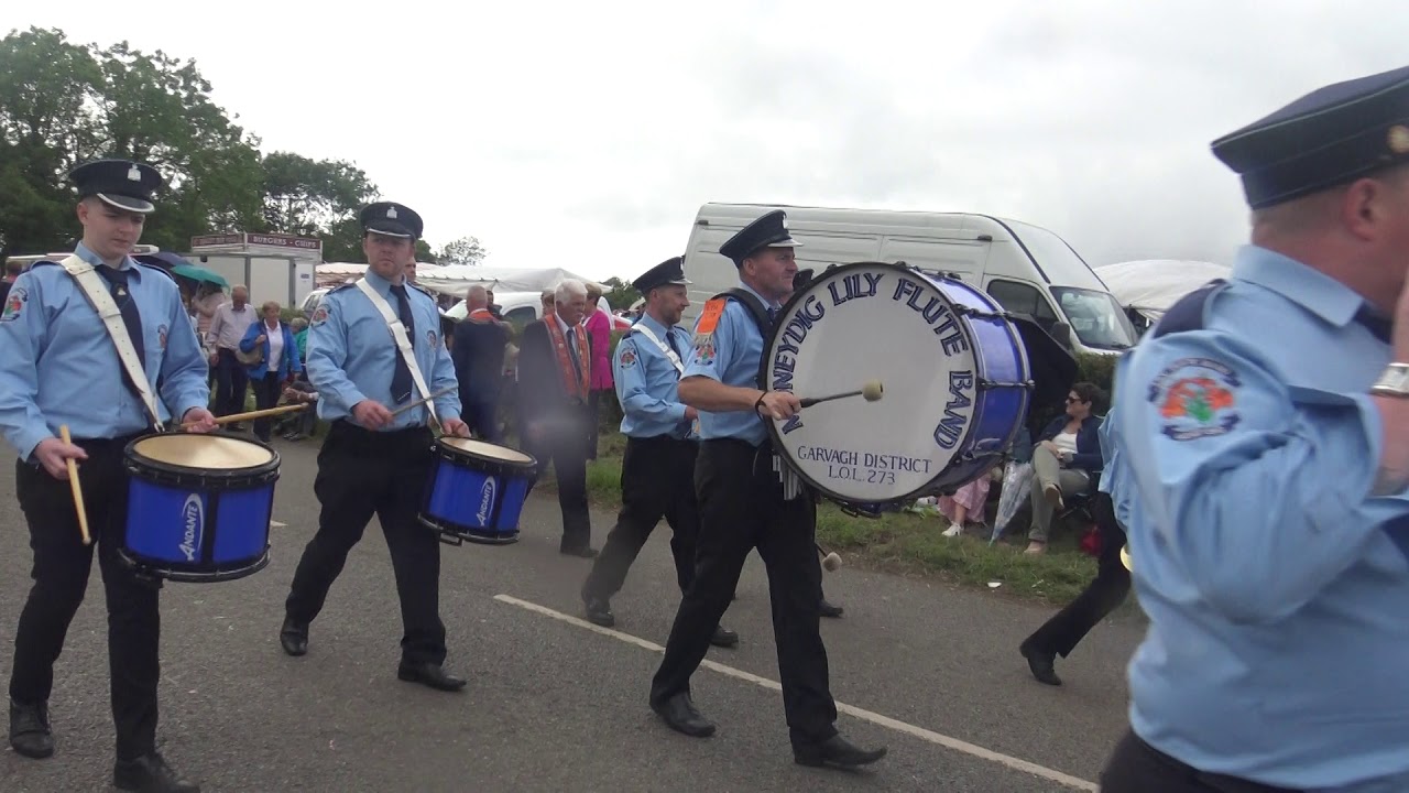 Moneydig Lily Flute Band @ 12th July 2019 2 - YouTube
