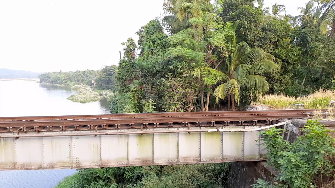 Bharathappuzha ("River of Bharata") - YouTube