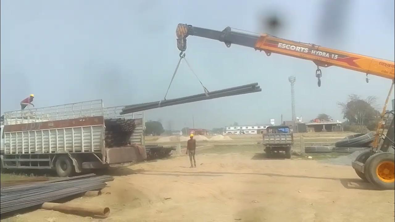 Unloading steel tubes and pipes with Hydra!! Hydra se steel tubes aur pipes ki unloading!! - YouTube