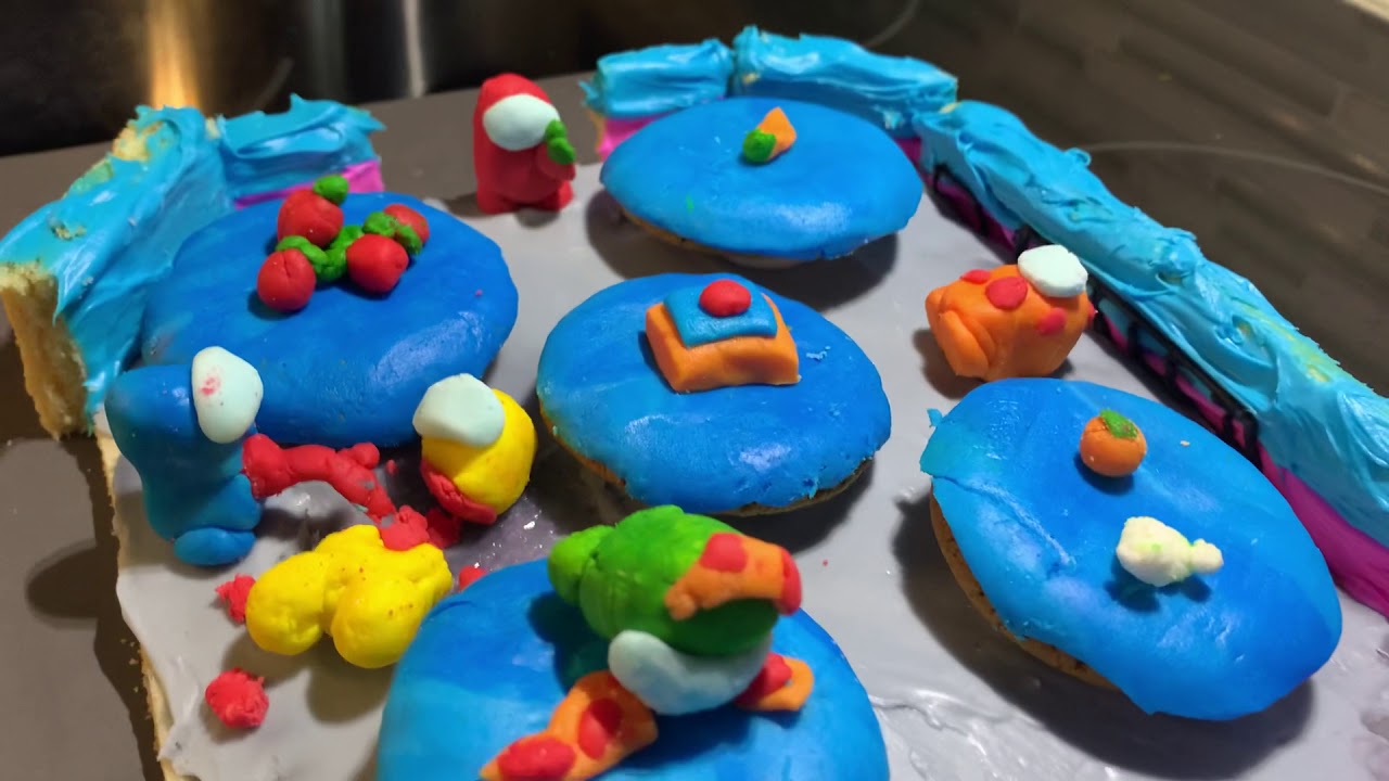 Among us “gingerbread house” - YouTube