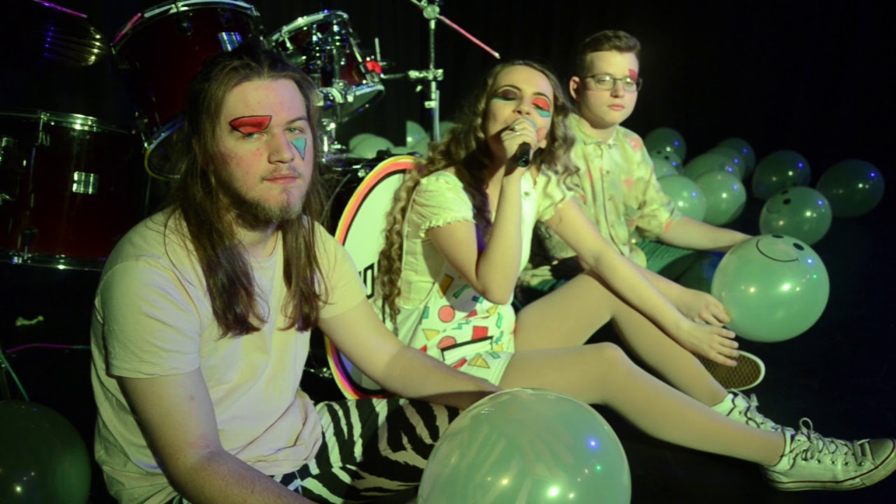 FAKE HAPPY FINAL CUT (sans capital letters) - YouTube