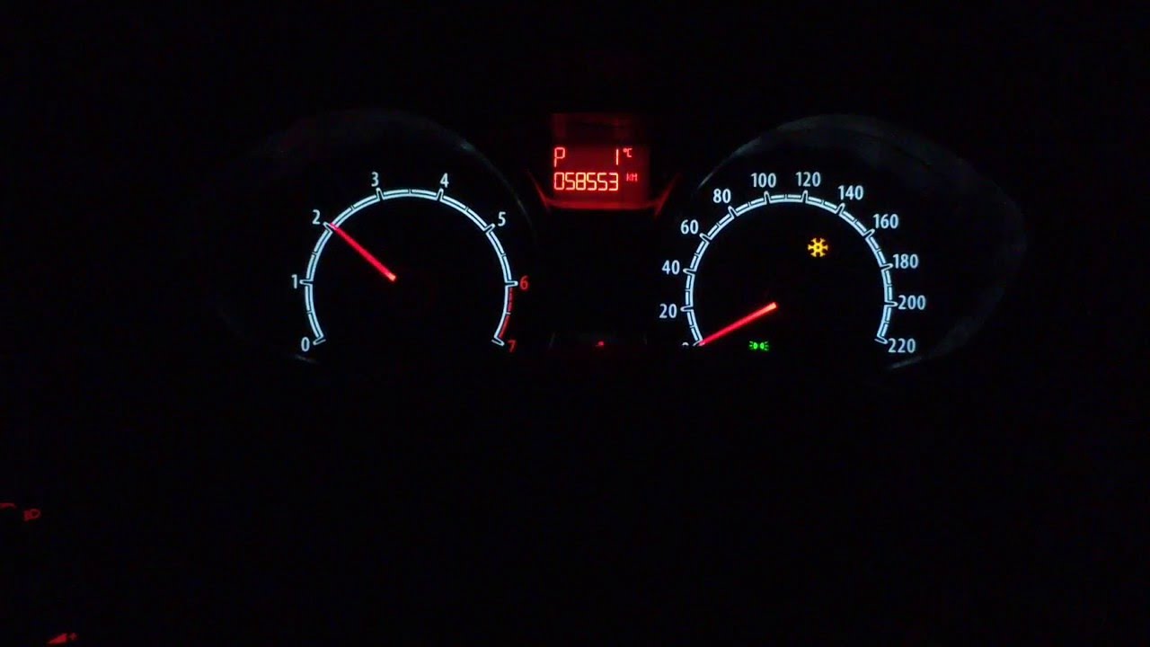 Ford fiesta mk7 audio system - YouTube