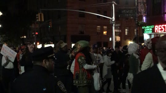 Halloween Parade NYC Live Oct 31 2016, 8:19 PM - YouTube