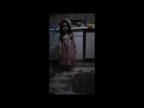 LaZ KıZı EÇRiN  HoRoNDa