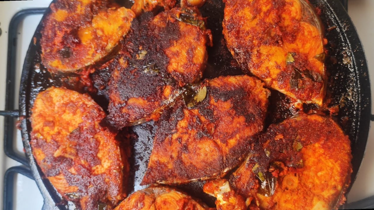 അയക്കൂറ പൊള്ളിച്ചത് |King Fish Tawa Fry |Thani Naadan Style Ayikoora ...