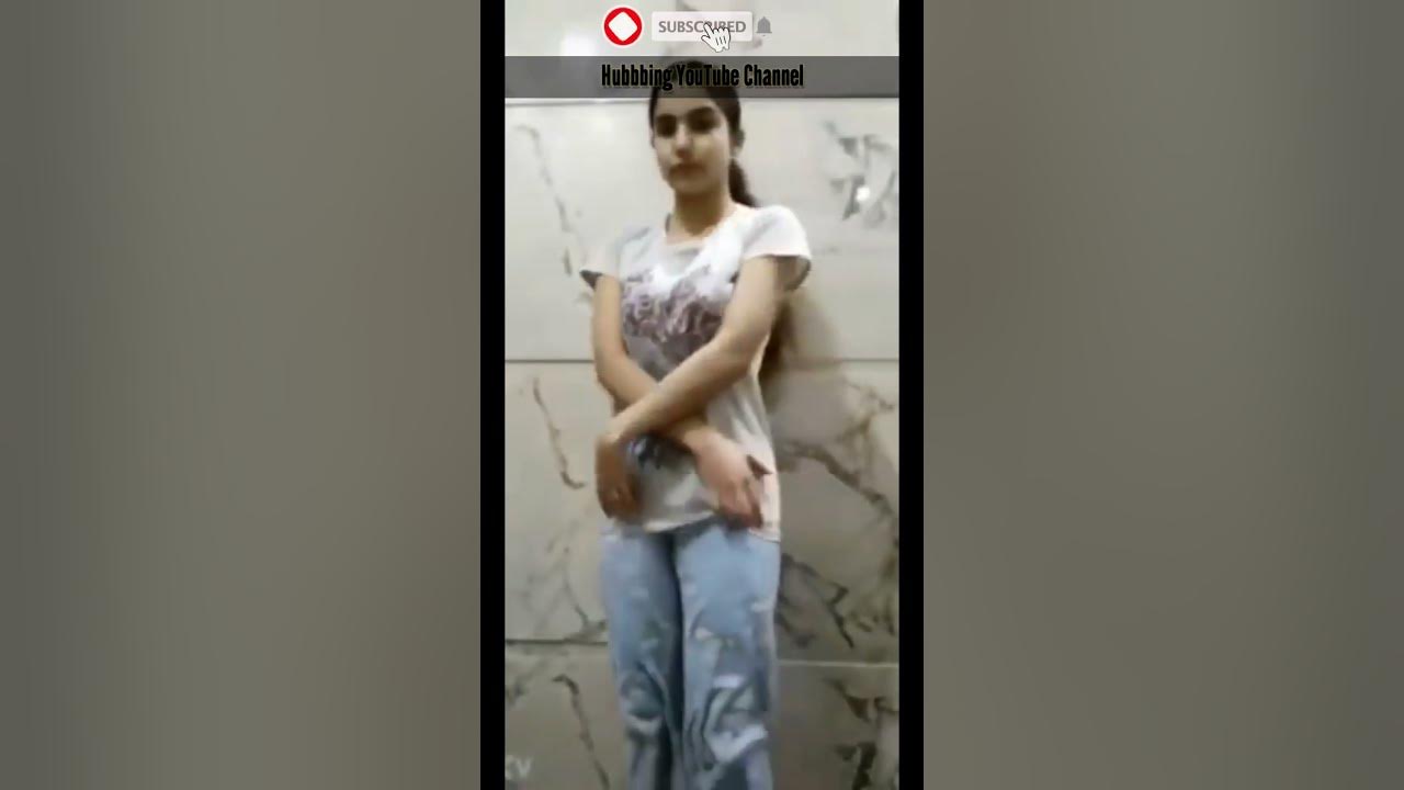 A Young Hot Girl Remove Her Clothes Shorts Viral Tranding