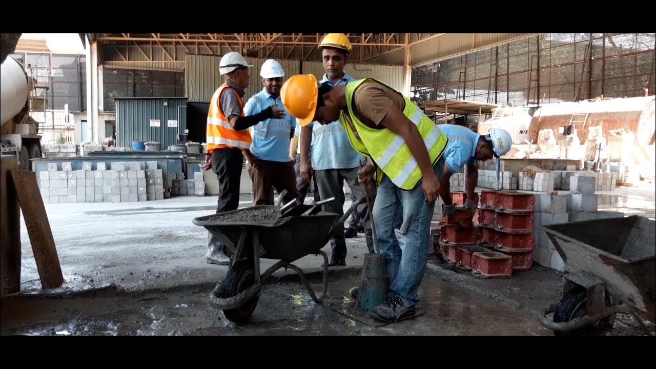 Concrete slump pumpmix 40 - YouTube