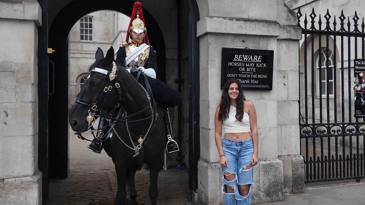 Kings Life Guards 👑 The King's Guards And Horses London - YouTube