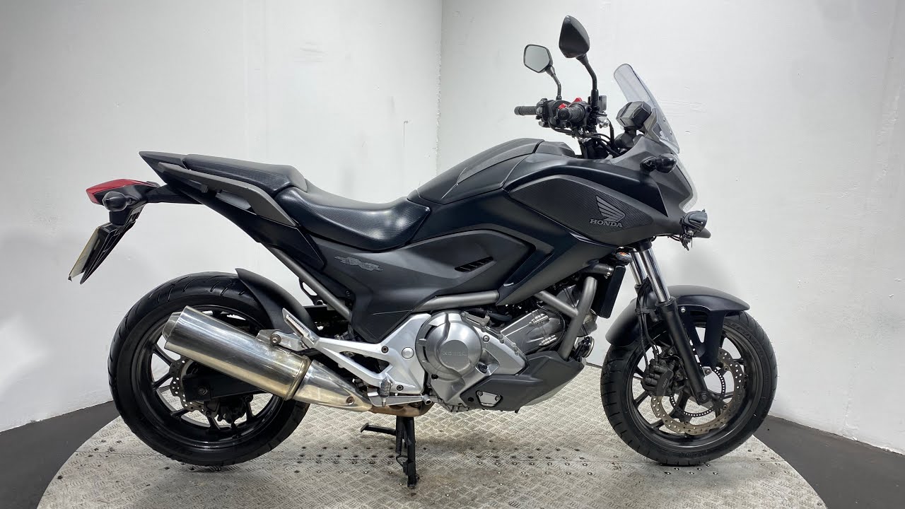 HONDA NC700 AUTO 700X 2013 31K WALK AROUND / RUNNING VIDEO - YouTube