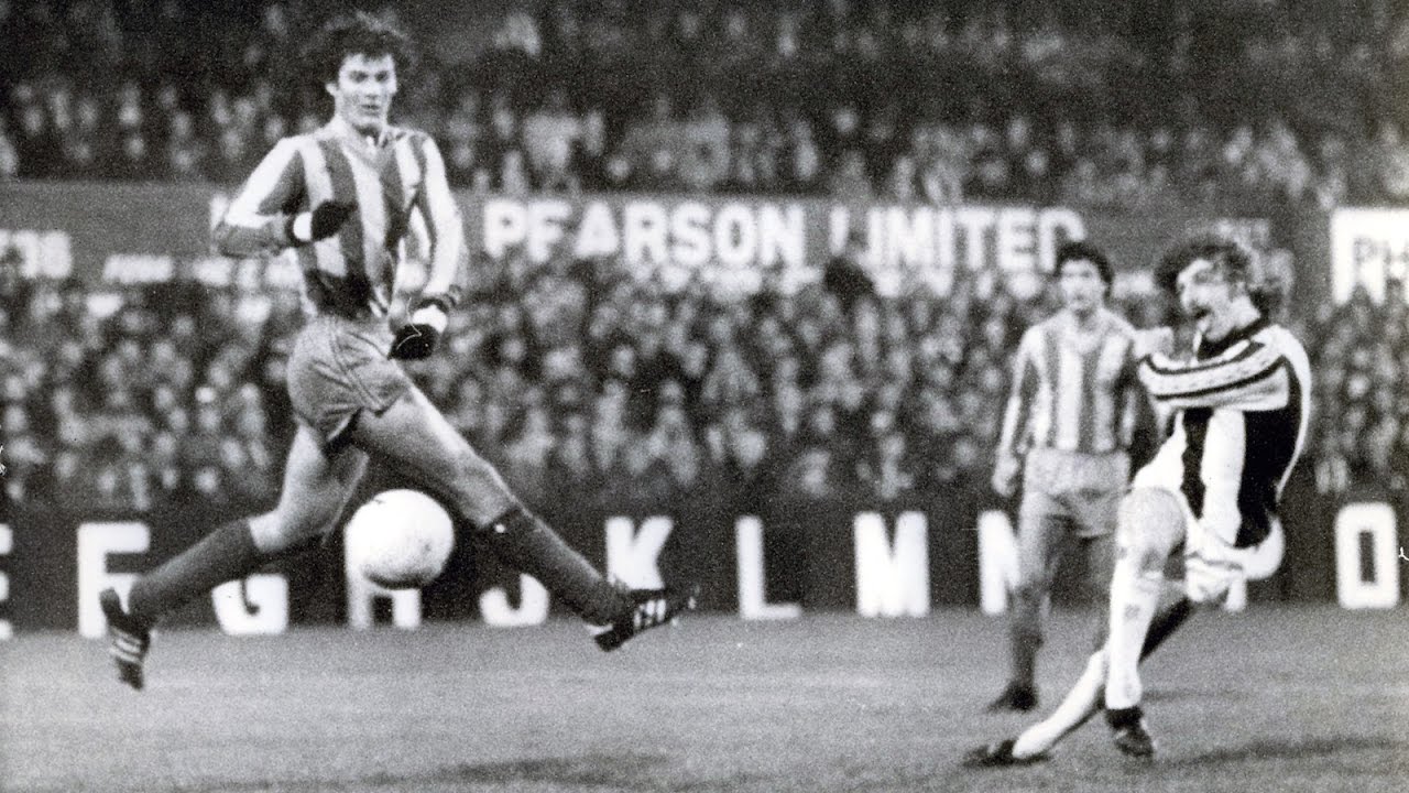 Tony Brown v Valencia, 1978 - YouTube