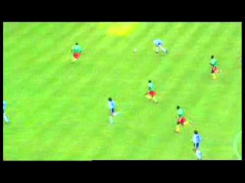 Foul an Claudio Caniggia (gegen Kamerun)