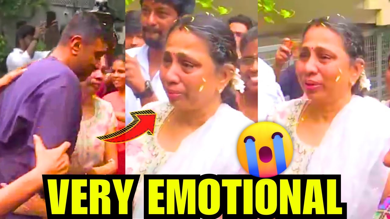 Ashwin's Mother CRIES While Hugging Son 😭 India vs Australia | Ashwin ...