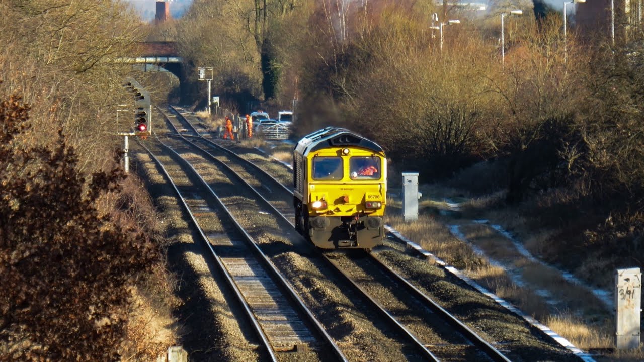 GBRf Class 66 No. 66706 on 0Z81 Buxton Urs - Crewe H.S on 10.02.21 - HD ...