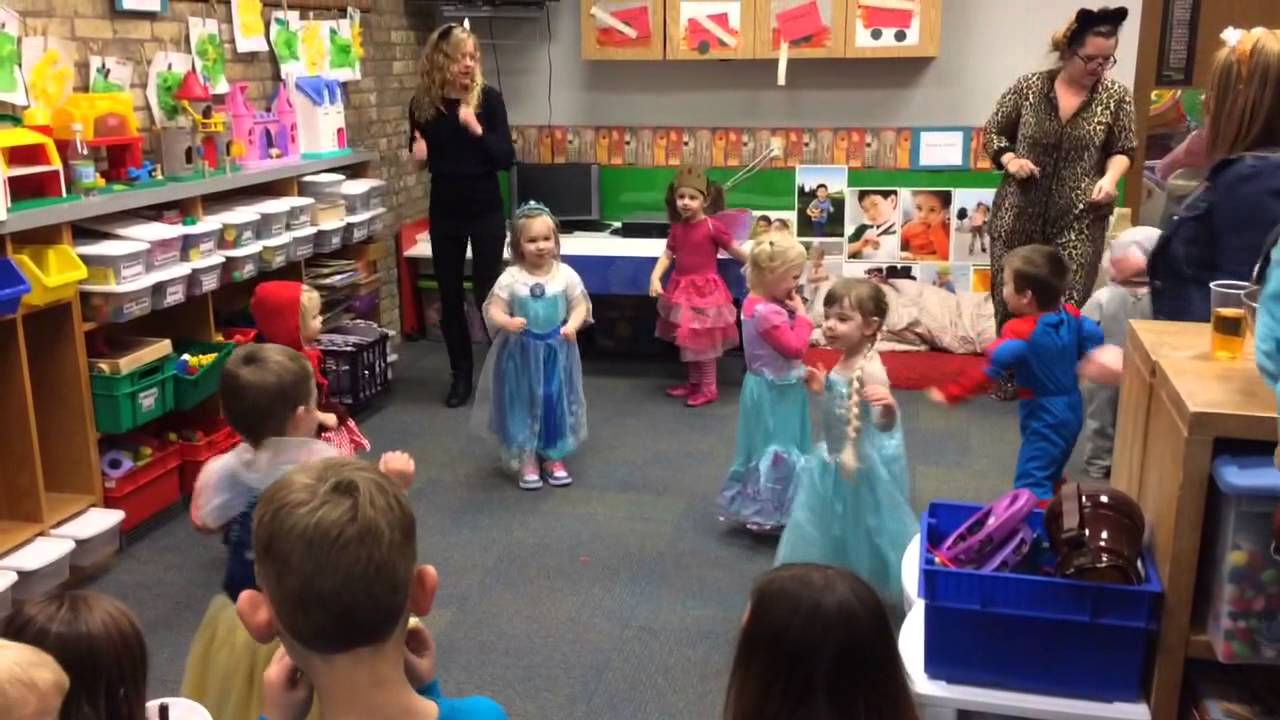 Monster Wiggle - YouTube