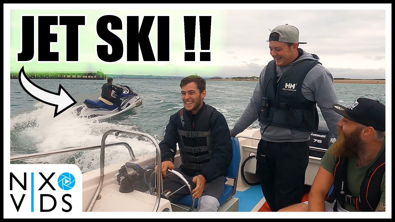 Crazy Boat Video out on the Solent. Jet ski fails and Being Towed ...