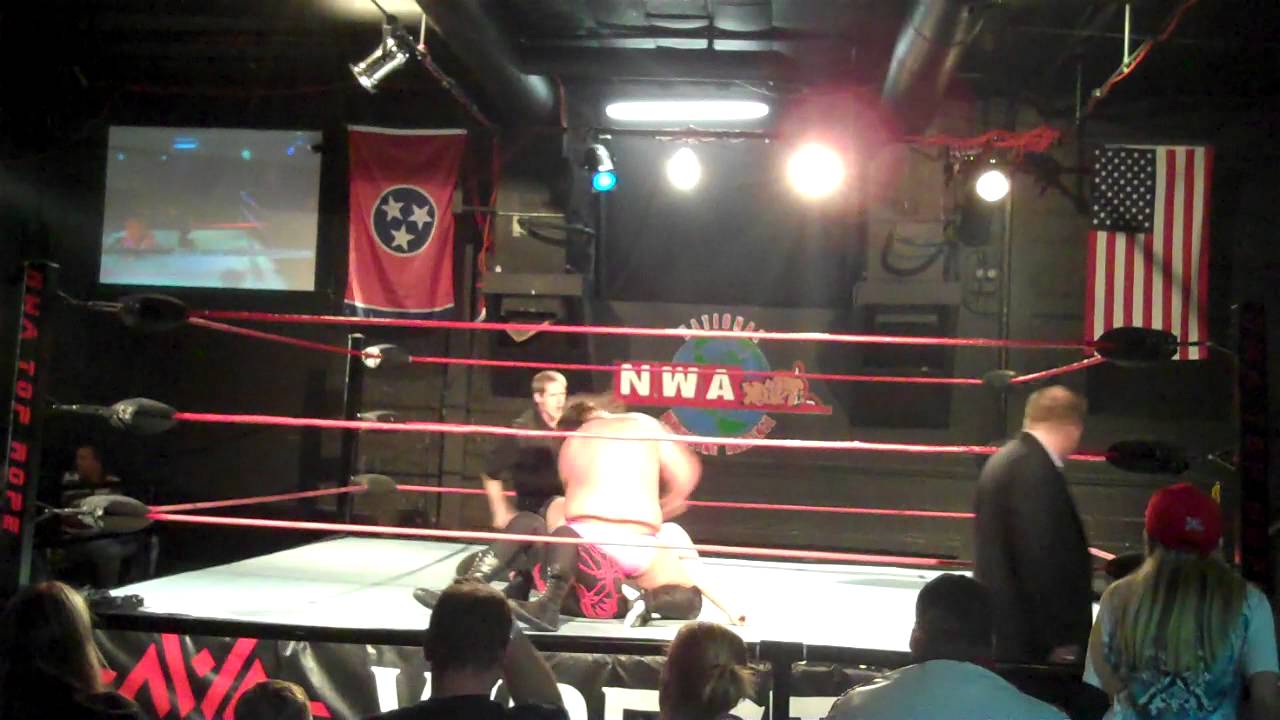 Jared Crowe vs. Mike Jablonski {11-5-11} - YouTube