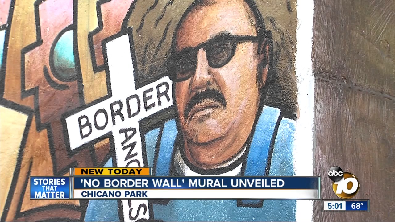 'No Border Wall' Mural Unveiled - YouTube
