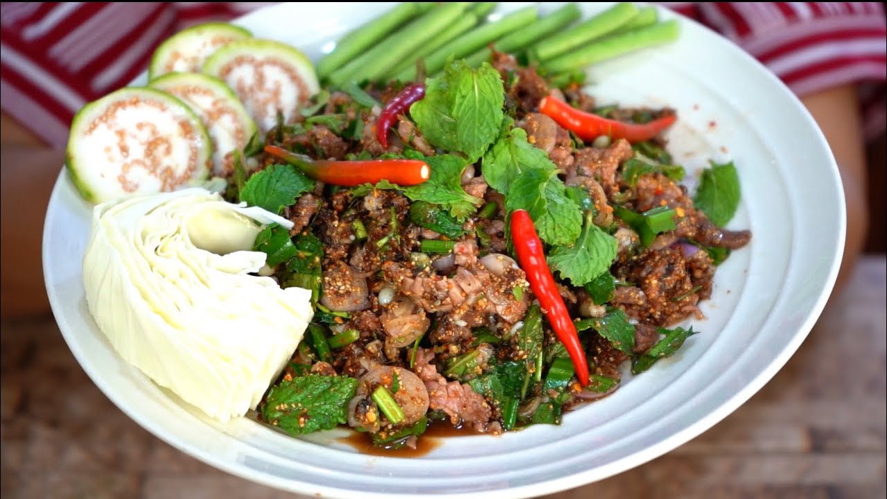 How to make Larb Beef Salad - Famous Thai street food - YouTube