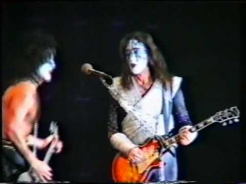 Kiss Live In Rotterdam 12/10/1996 Full Conncert Reunion Tour - YouTube