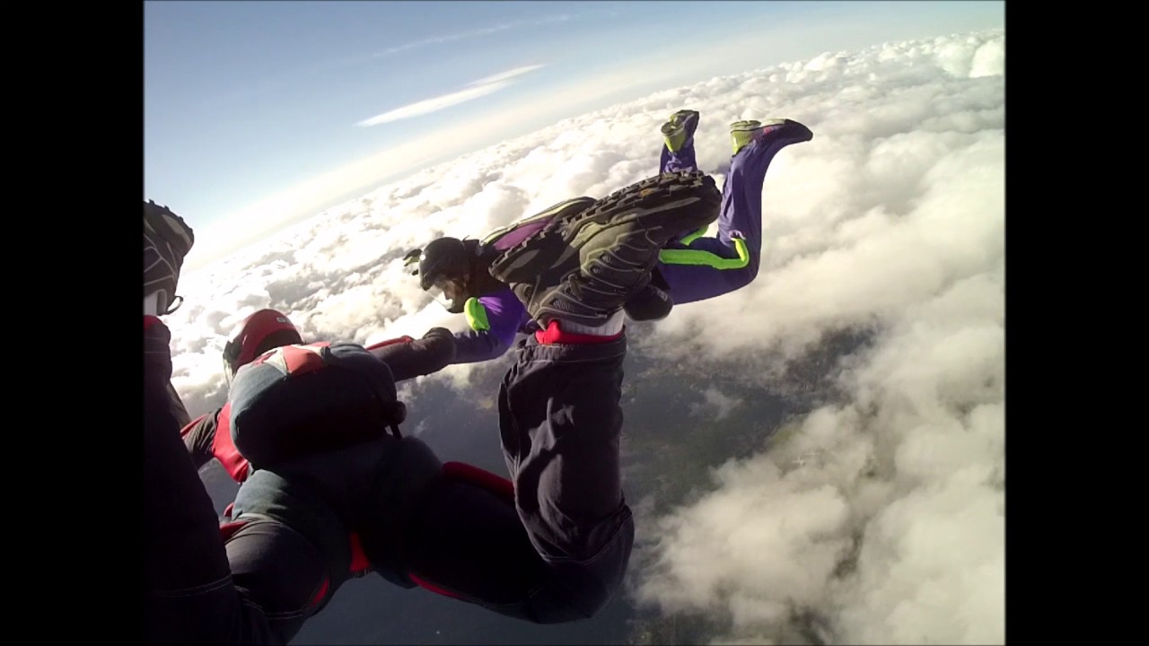 8 Way RW Skydive - YouTube