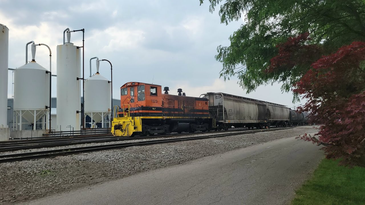 Rail Link Switcher - YouTube