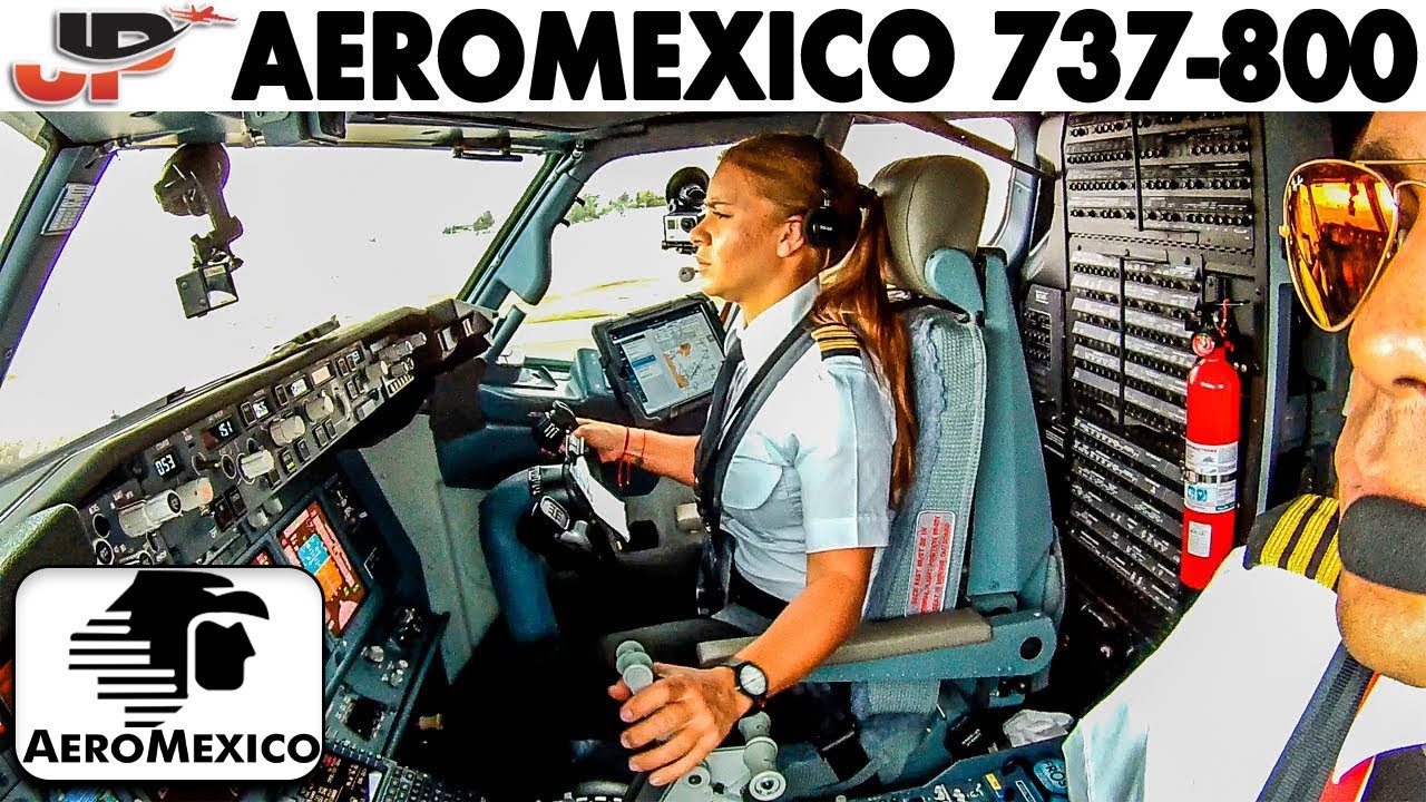Maria Fernanda's Boeing 737-800 landing at Mexico City - YouTube