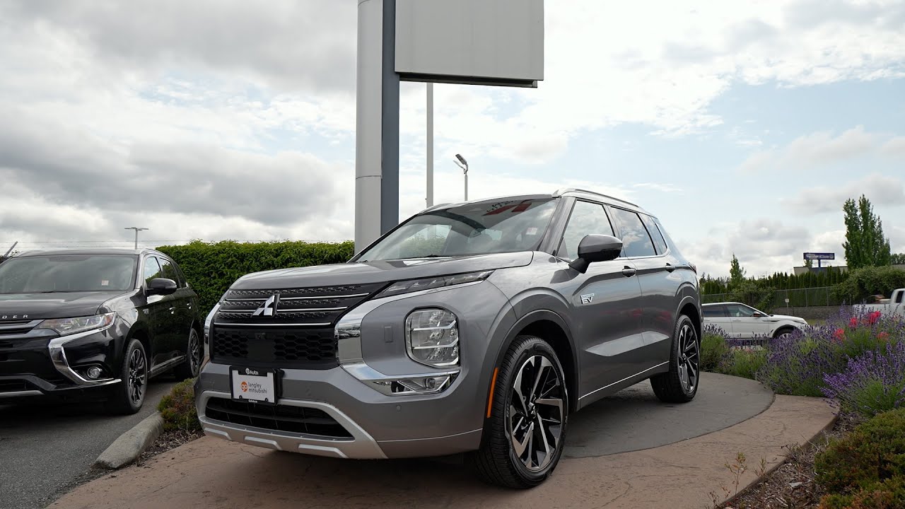 2023 Mitsubishi Outlander PHEV GT Titanium Grey Go Langley Mitsubishi ...