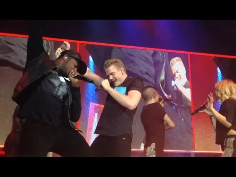 Pentatonix - Uptown Funk/Lets Get It On [Esther Kaplan] (The On My Way Home Tour - Glasgow)