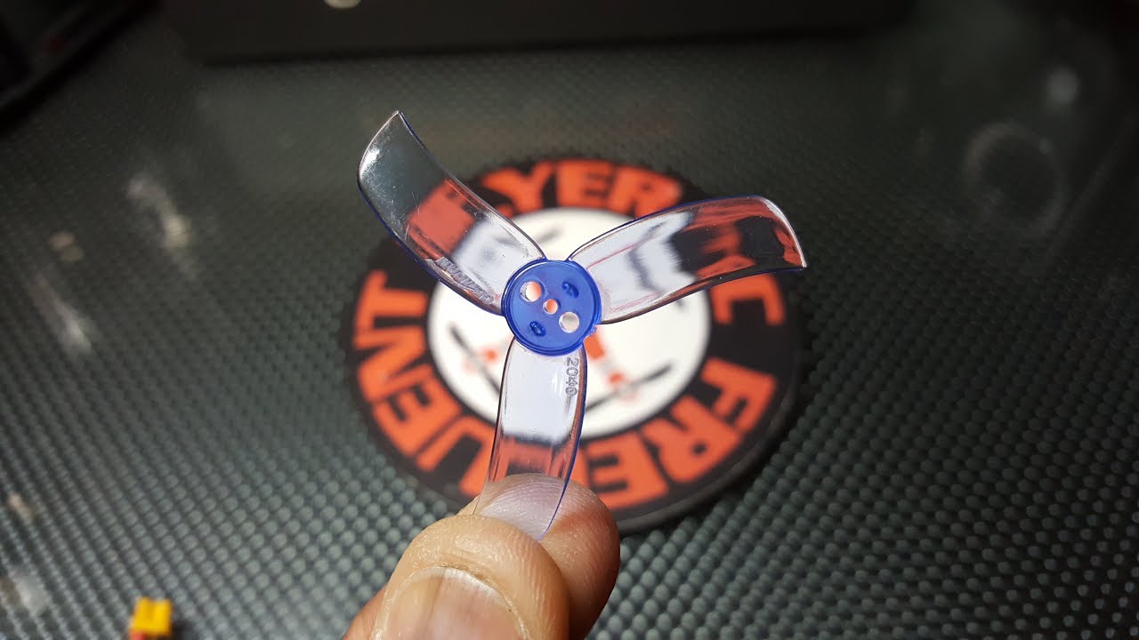 Gemfan 2040 "Hulkie" Tri-blade Props From Crazepony Power - YouTube