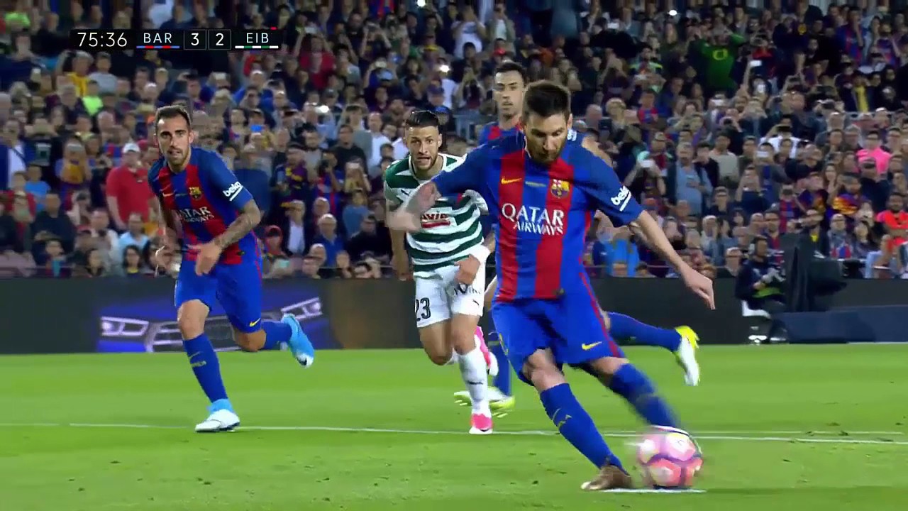 Lionel Messi 2017 Craziest Dribbling Skills & Goals 2017 - YouTube