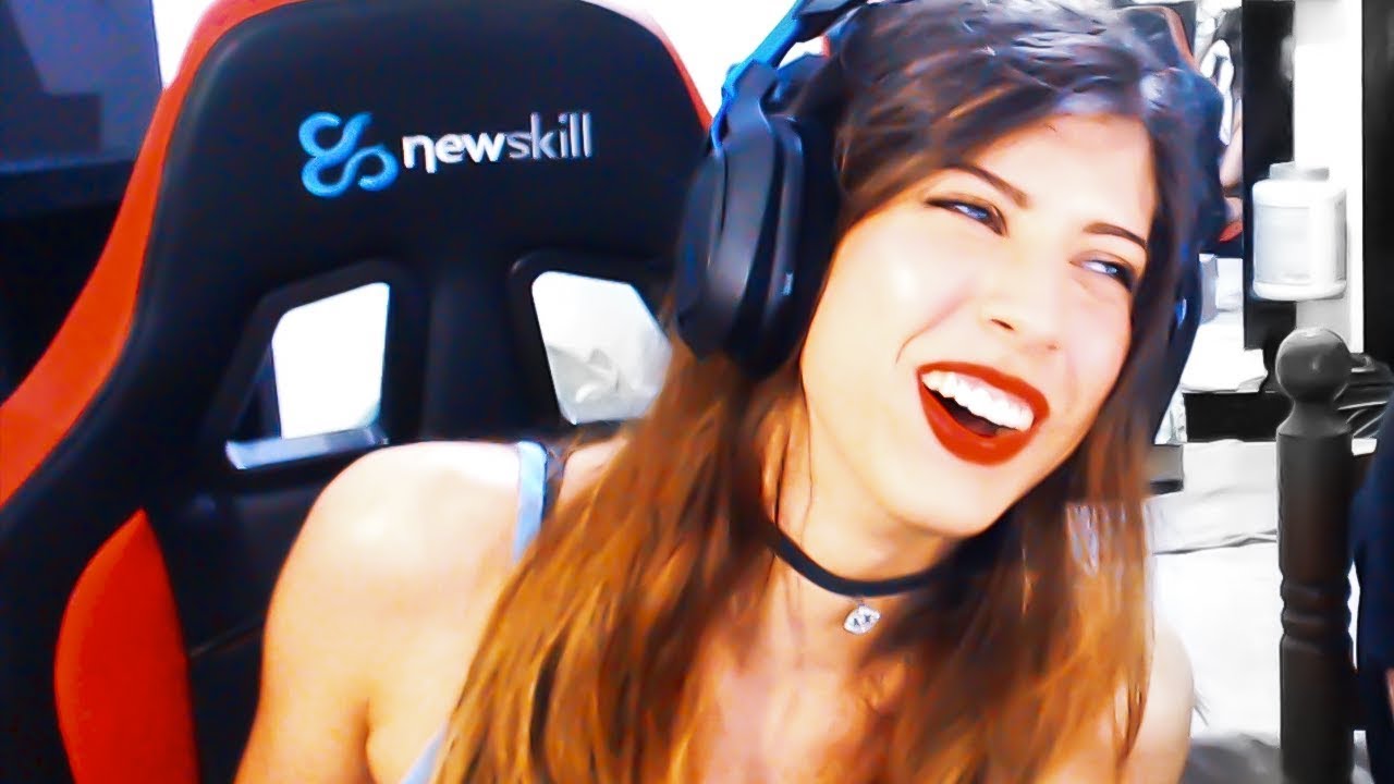 Jugando Con Mi Hermana Youtube
