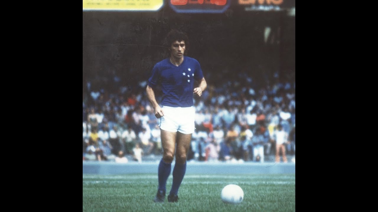 Nelinho no Cruzeiro - Gols - YouTube