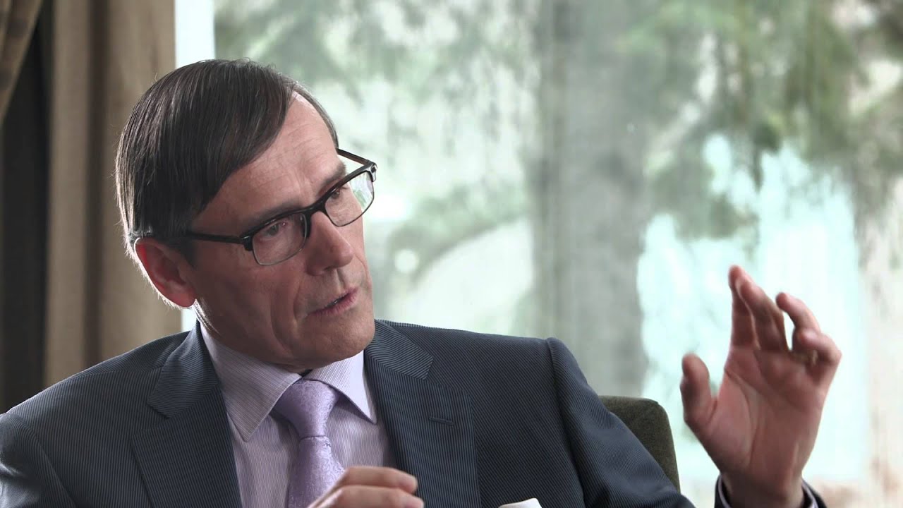 Une entrevue avec Richard Garneau : l'économie - YouTube