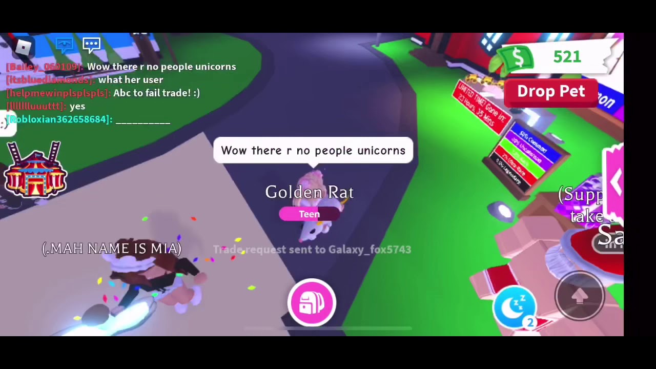 WHAT PEOPLE TRADE FOR A GOLDEN RAT (Roblox Adopt Me) - YouTube
