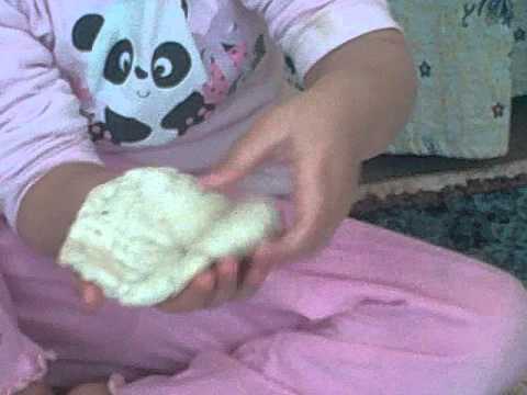 TUANA KURABİYE YAPIYOR