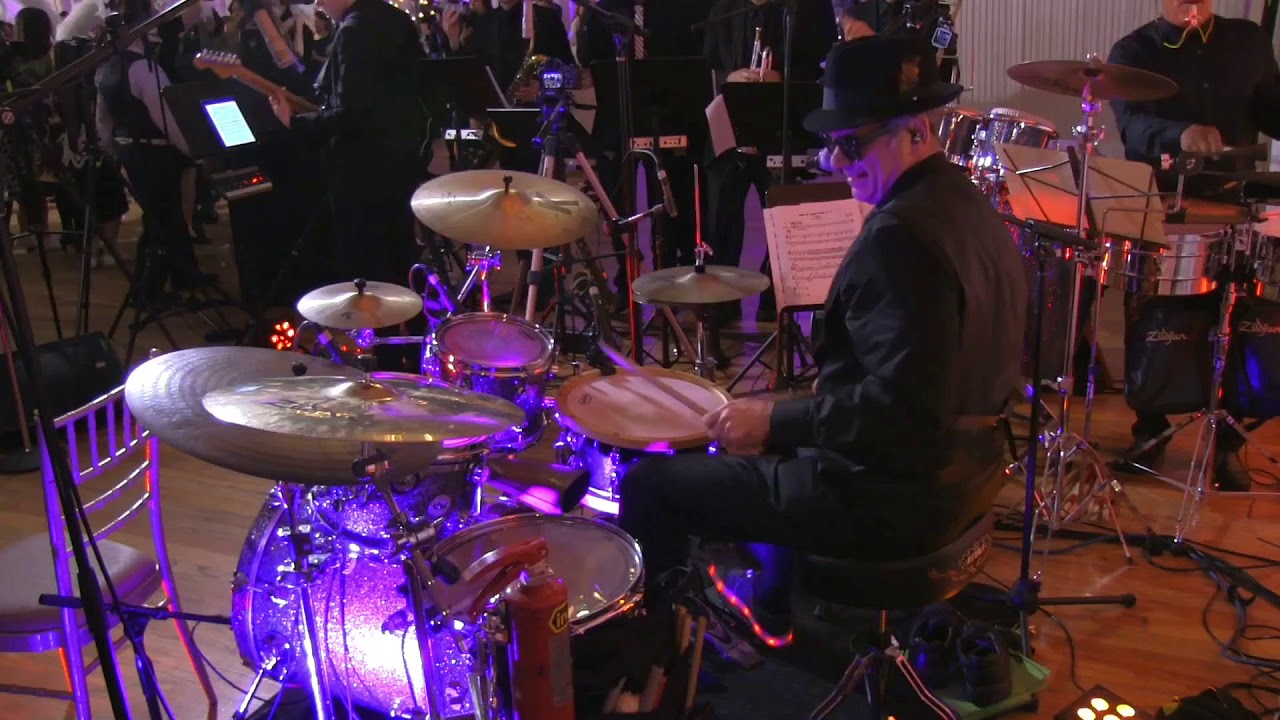 Neshoma Orchestra Samba De Janeiro Fanfare - YouTube