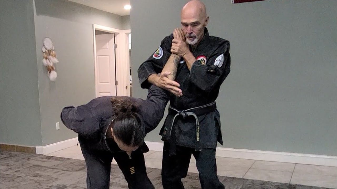 Practical Hapkido shoulder grab #3 - YouTube