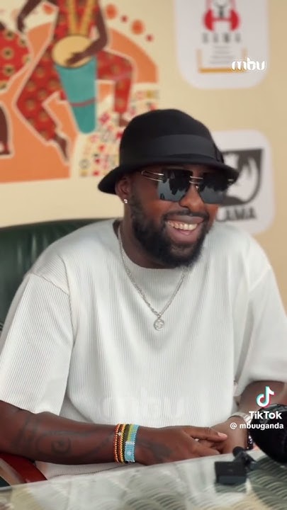 Eddy Kenzo's arrival at the press conference for clarity on copyright - YouTube