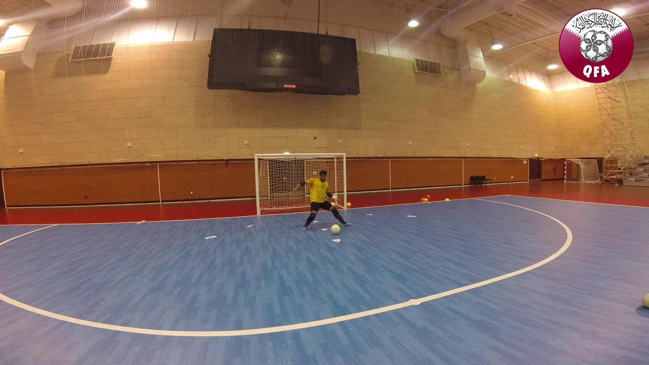 Futsal goalkeeper training ( Qatar national team ) - YouTube
