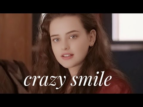 Everyone hypnotize on girl smile 😉 Hannah,  Hollywood  movie WhatsApp status
