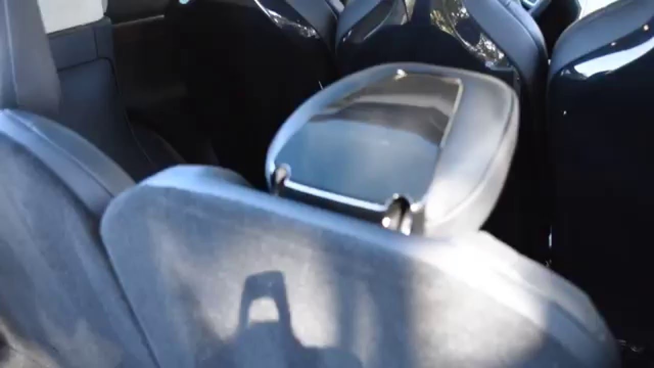 Model X: Third row seats - YouTube