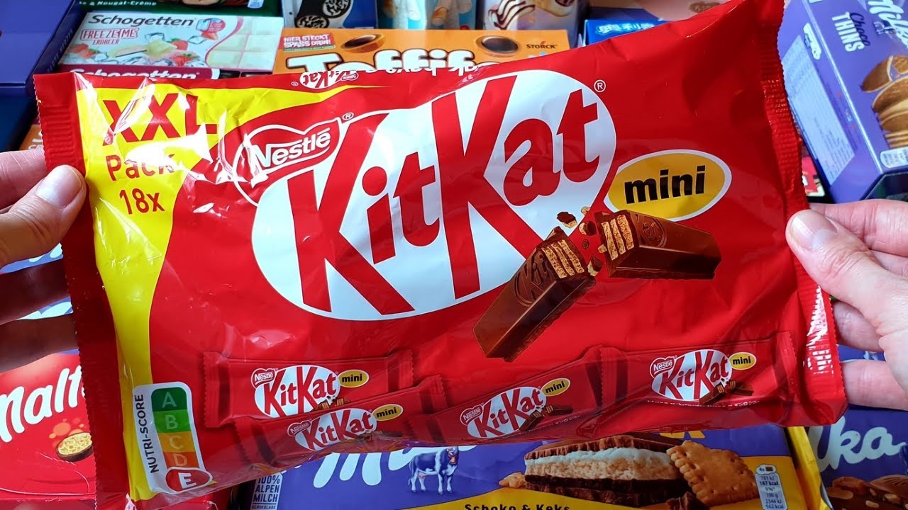 KitKat Mini XXL Pack Unwrapping - YouTube