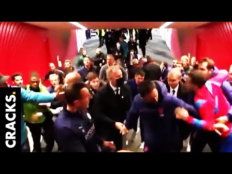 Die Schlacht zwischen Atletico und Man City ging im Spielertunnel noch munter weiter
