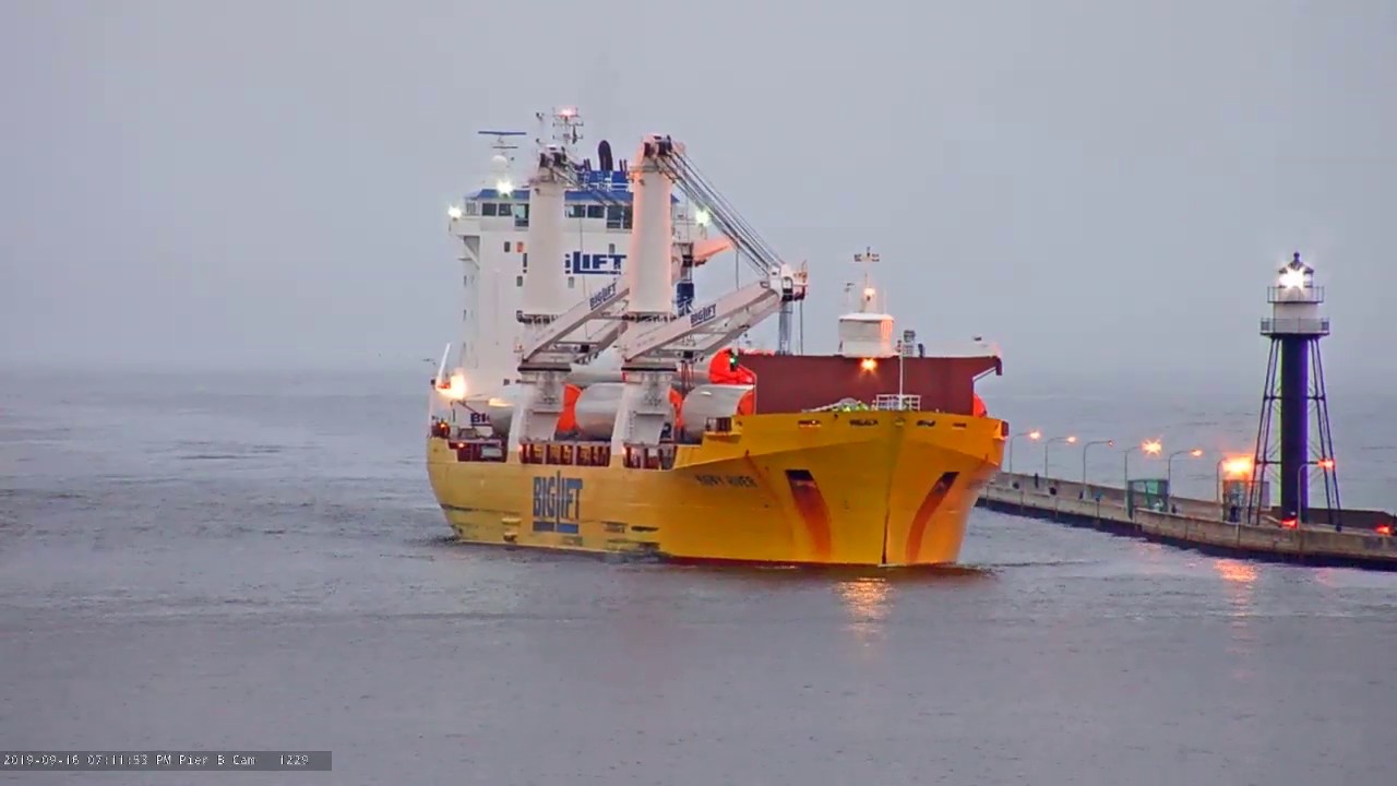 Happy River arrived Duluth 09/16/2019 - YouTube
