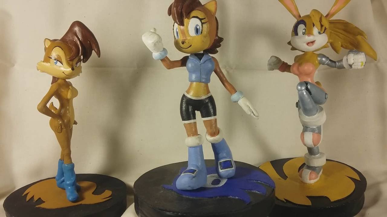 bunnie rabbot and sally acorn clay figures - YouTube