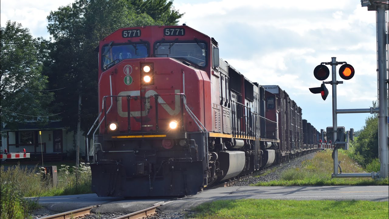 CN 402 - 5771 - 5667 - Mile: 181.24 - YouTube