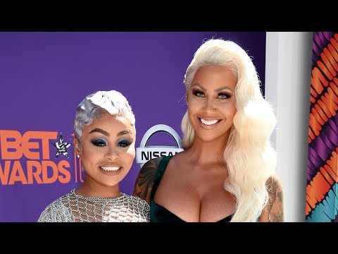 Amber Rose KISSES BFF Blac Chyna At The 2018 BET Awards